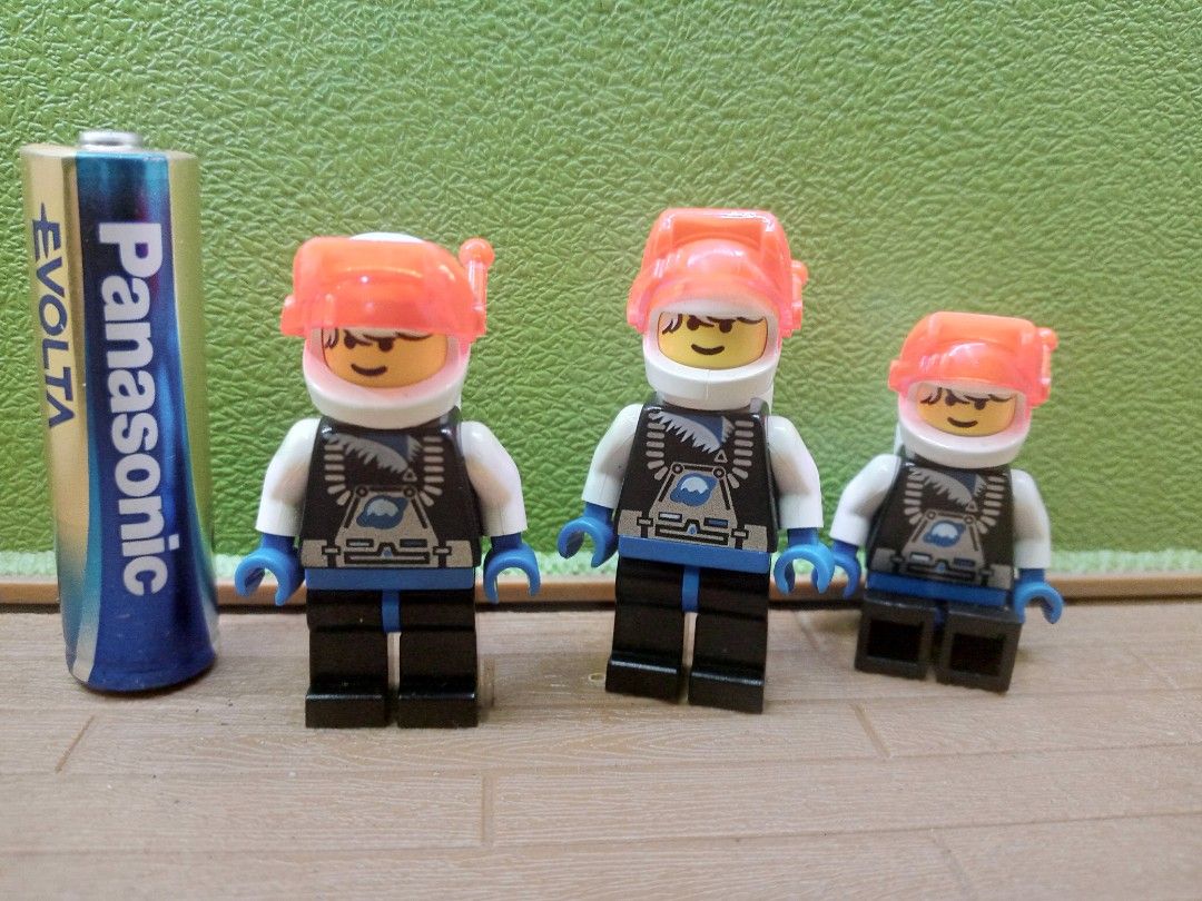 LEGO Deep Freeze Defender, Hobbies & Toys, Toys & Games on Carousell