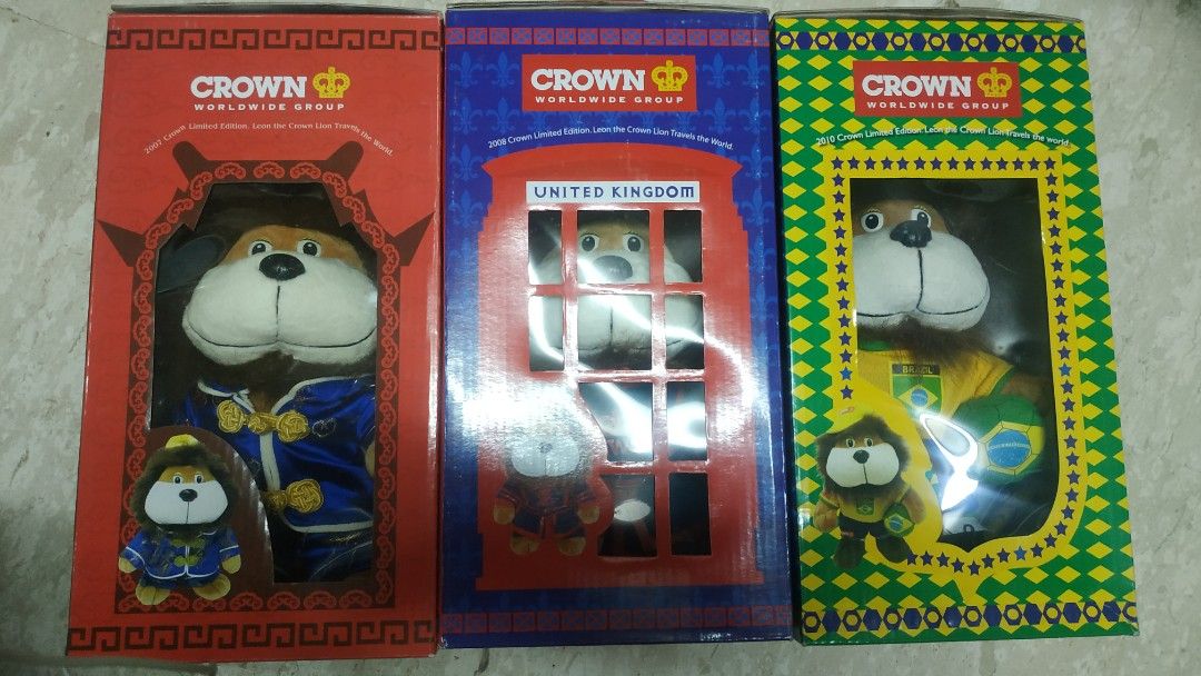 Leon the crown lion plushie, Hobbies & Toys, Toys & Games on Carousell