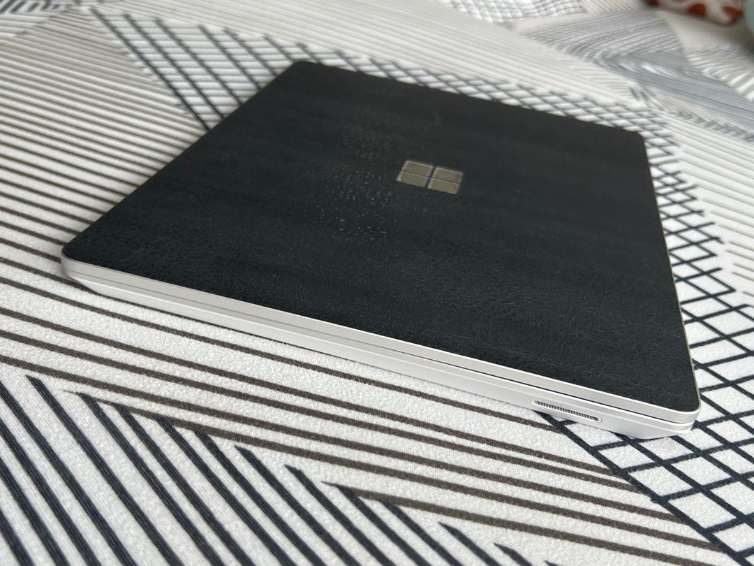 like-new Microsoft Surface Laptop Go | 10th Gen Intel core i5 Processor ...