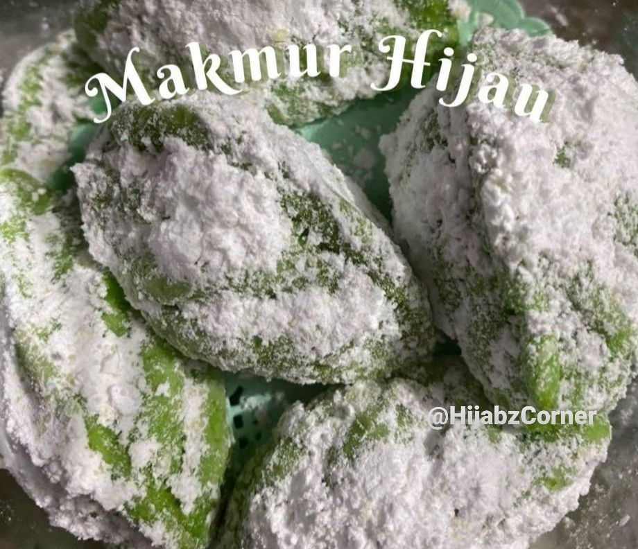 Makmur Salju & Hijau, Food & Drinks, Homemade Bakes on Carousell