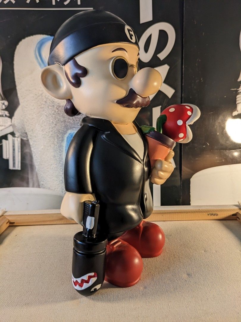 Mario The Professional Full Bust Resin Collectible, Hobbies & Toys ...