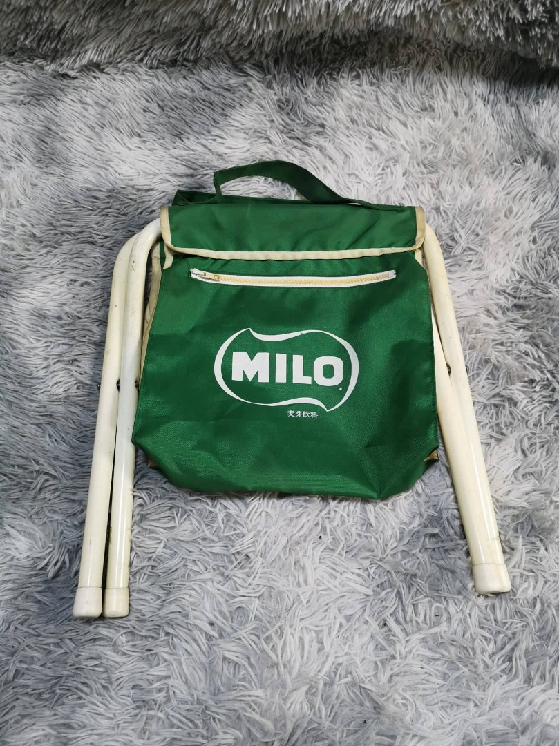 Milo Hand carry chair with bag compartment on Carousell
