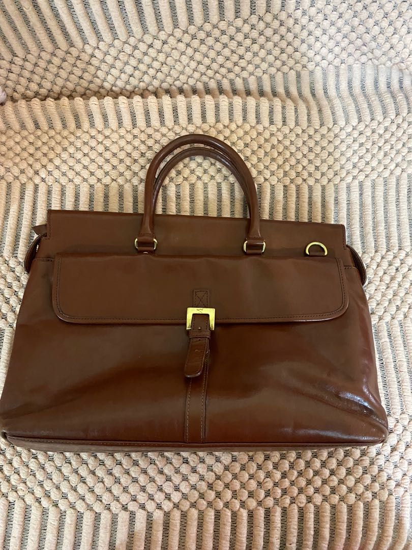 Monsac Laptop Bag, Women's Fashion, Bags & Wallets, Cross-body Bags on ...