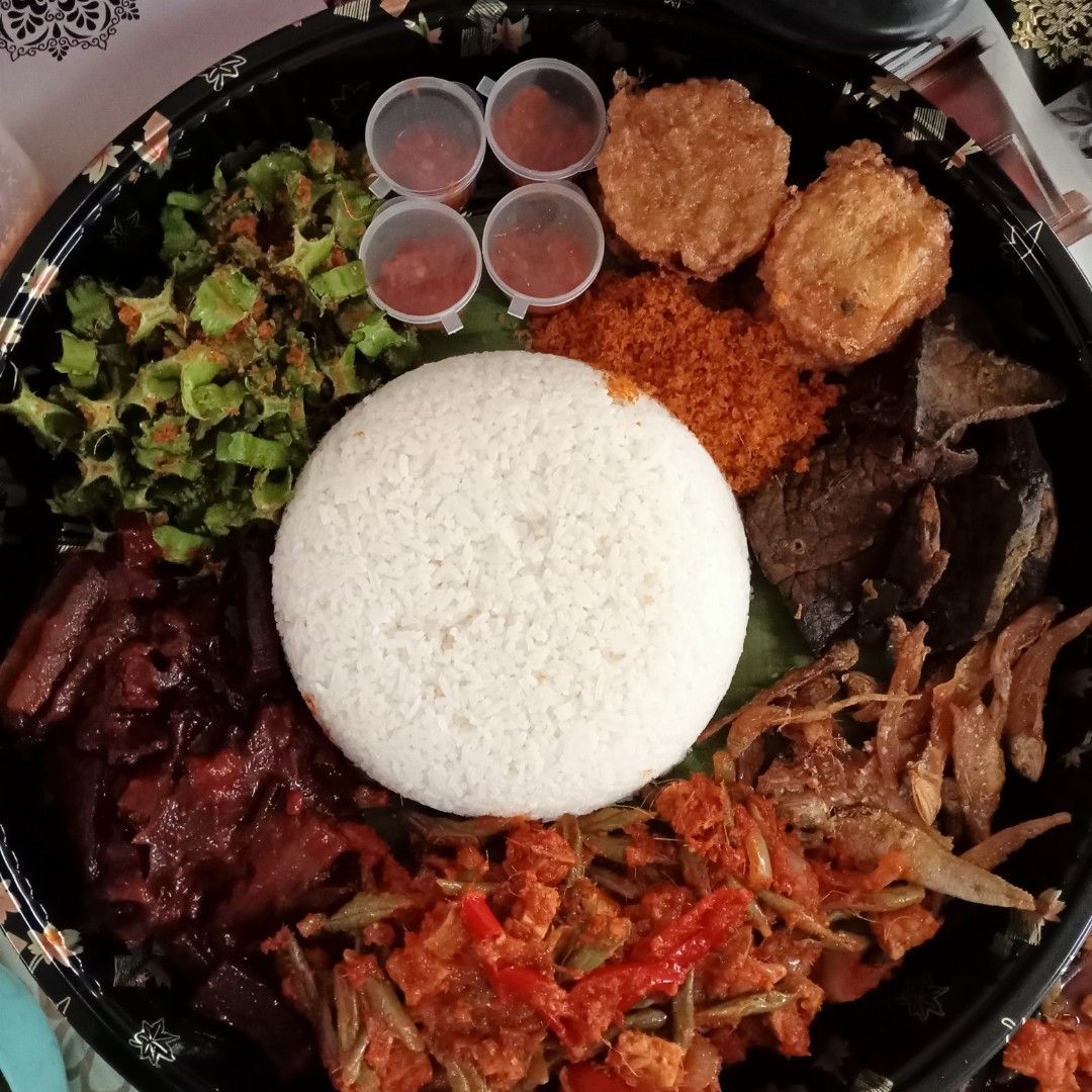 Nasi Ambeng Dulang ShamRin, Food & Drinks, Local Eats on Carousell