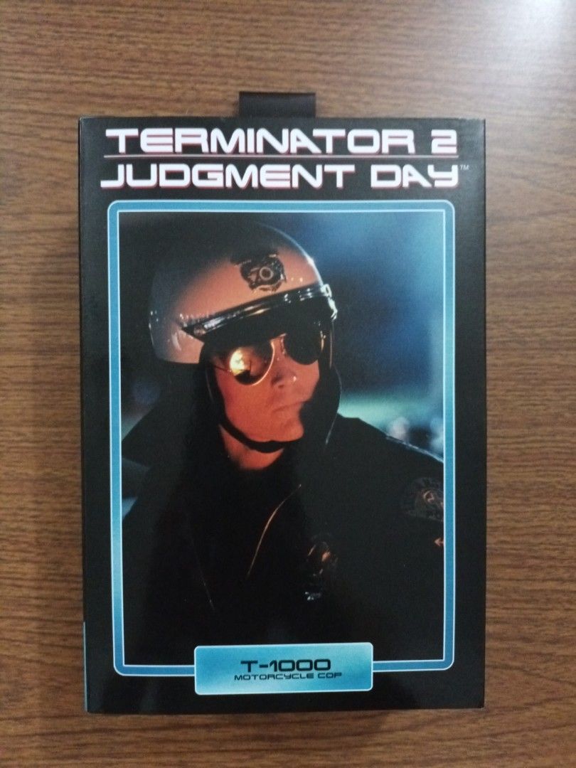 Neca Terminator 2 T1000 T-1000 Motorcycle Cop, Hobbies & Toys, Toys ...