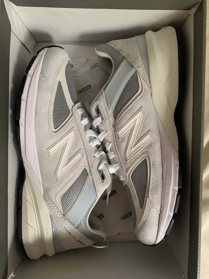 New Balance 990v5 white, Men's Fashion, Footwear, Sneakers on Carousell