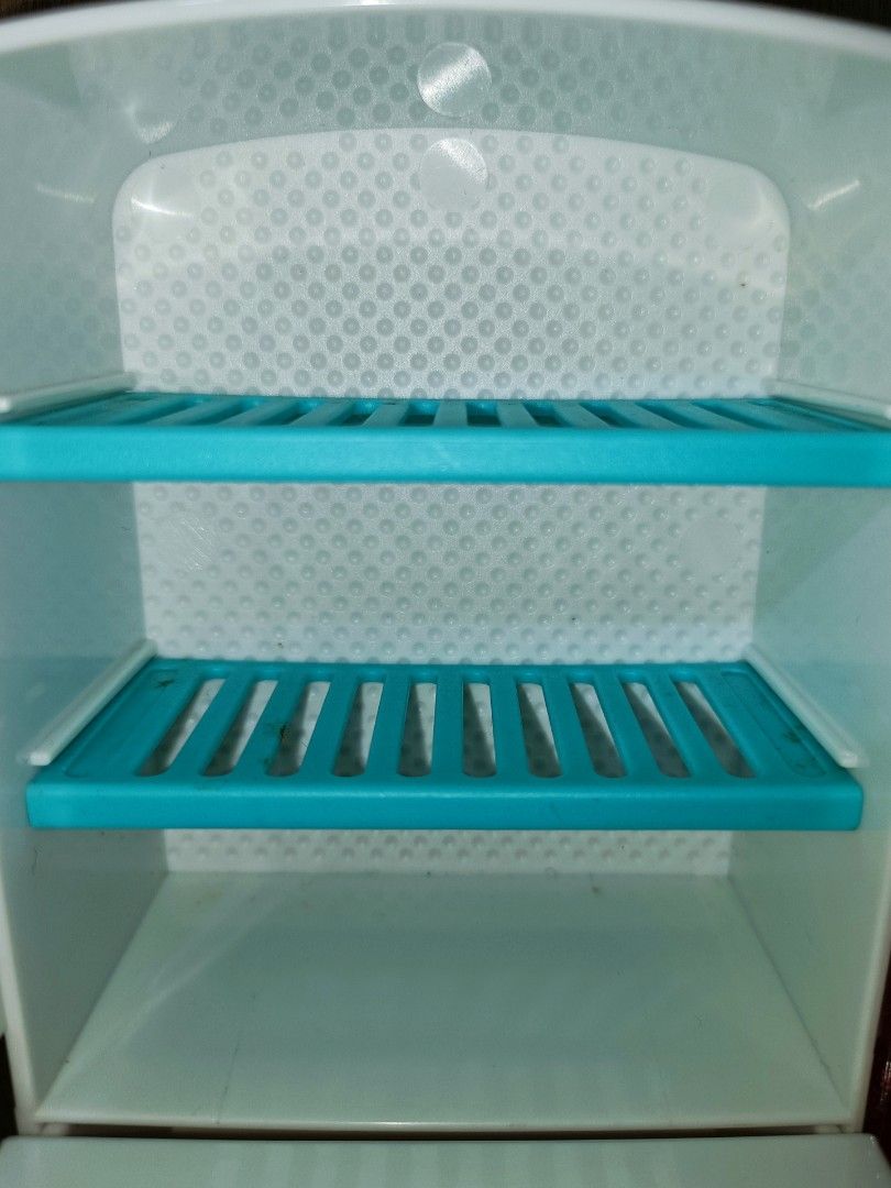 Nice 'n' Icy Fridge (Shopkins), Hobbies & Toys, Toys & Games on Carousell