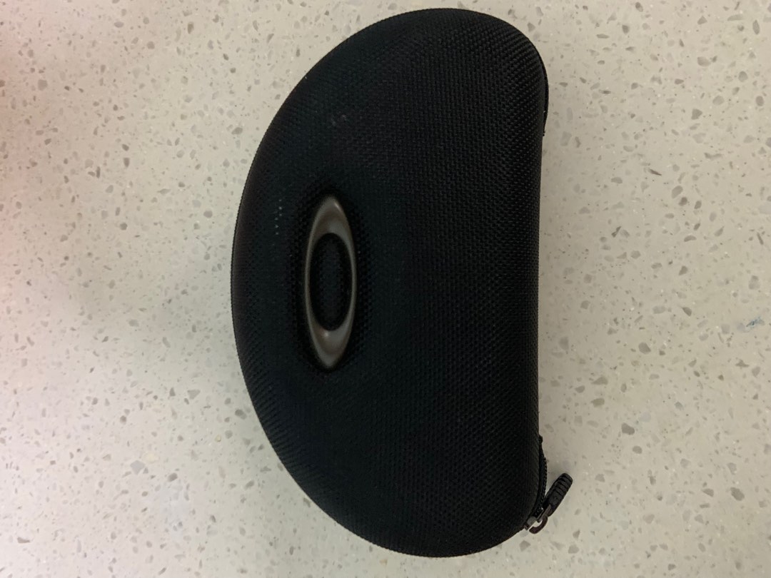 Oakley Case, Sports Equipment, Other Sports Equipment and Supplies on ...