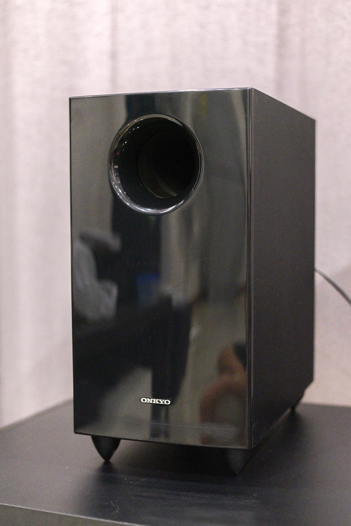 Onkyo SKW-538 Active Subwoofer, Audio, Soundbars, Speakers & Amplifiers ...