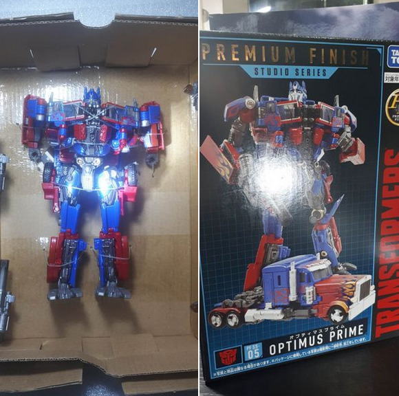 OPTIMUS PRIME Premium Finish Studio Series, Hobbies & Toys, Toys ...
