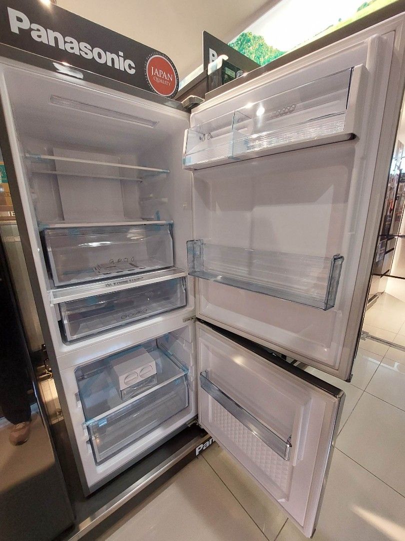 PANASONIC JAPAN QUALITY 2 DOORS BOTTOM FREEZER NO- FROST INVERTER WITH ...