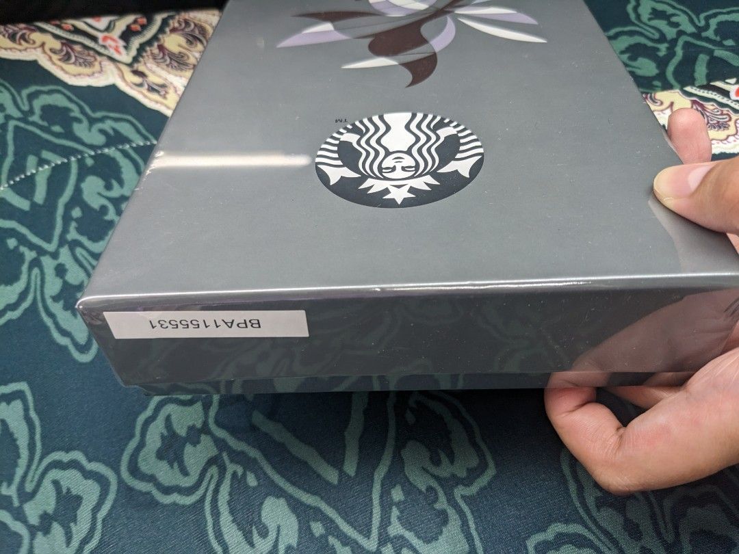 Sealed 2023 Starbucks SB Planner (Black) on Carousell