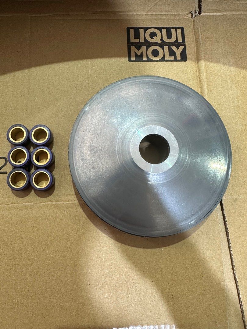 SECOND HAND UMA RACING CVT PULLEY, ROLLER SET FOR NMAX / AEROX V1/V2 ...