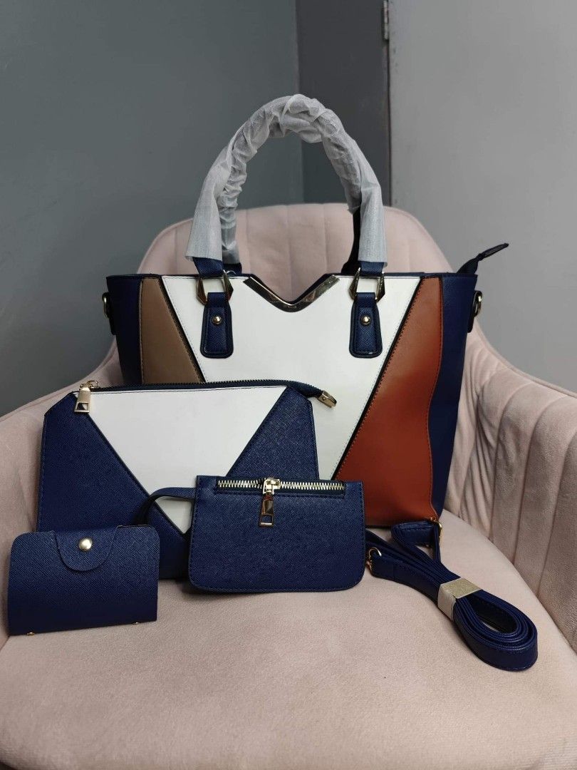 Set 4 in 1 Korean bag, Women's Fashion, Bags & Wallets, Purses ...