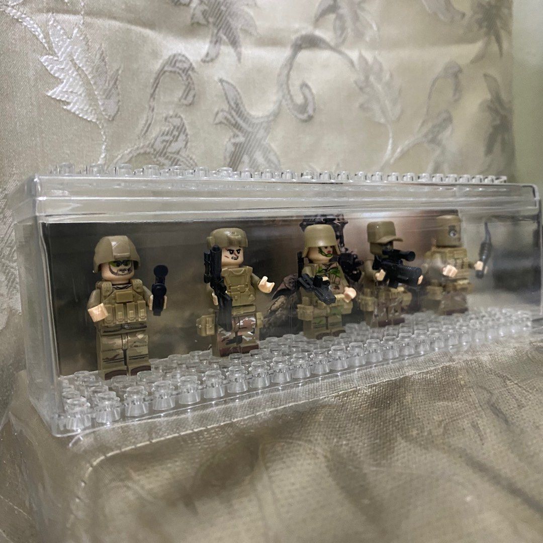 Set display lego minifigures fireman police army soldier military bomba ...
