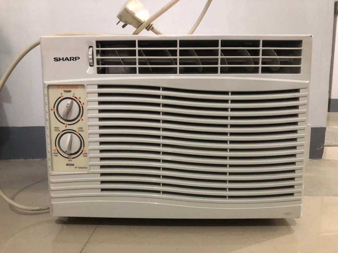 Sharp 0.5 Window Type Aircon, TV & Home Appliances, Air Conditioning ...