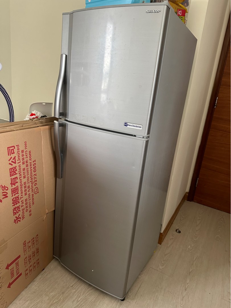 Sharp 雪櫃 545mm x 1491mm x 610m（急放）, 家庭電器, 廚房電器, 雪櫃及冰櫃 - Carousell