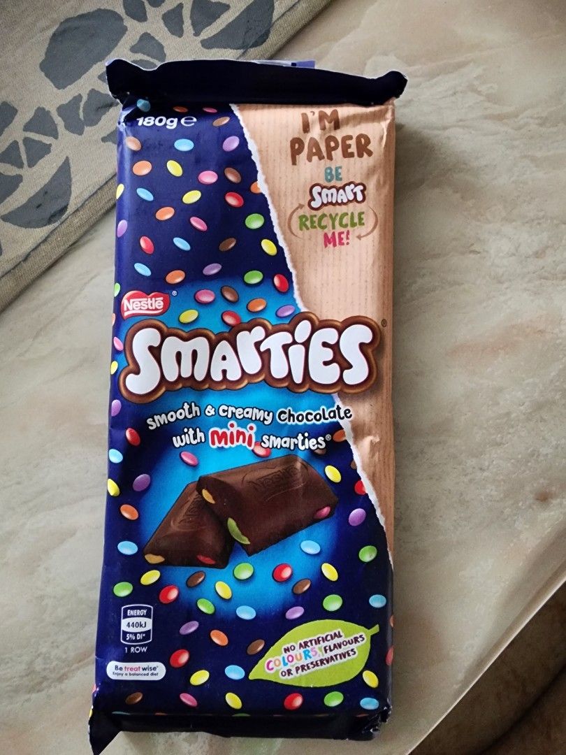 Smarties Chocolate bar, Food & Drinks, Other Food & Drinks on Carousell