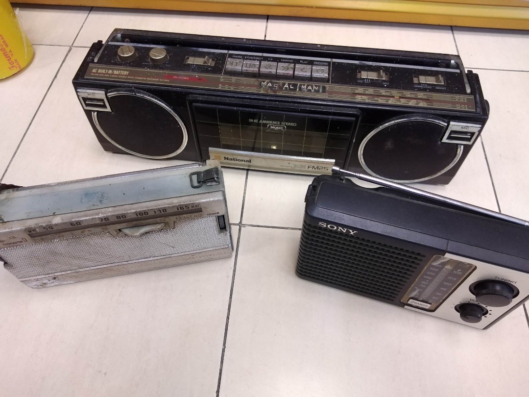 sony icf f-10 radio, national fm25 radio, national transistor 9 radio ...