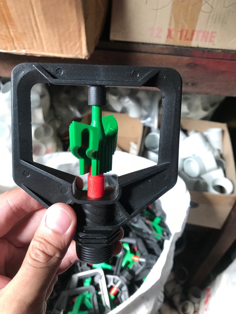 Sprinkler kebun, Furniture & Home Living, Gardening, Hose and Watering ...