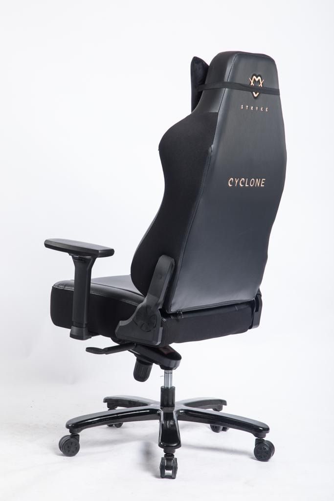 STRYKE Cyclone Gaming Chair (Free Delivery), Furniture & Home Living ...