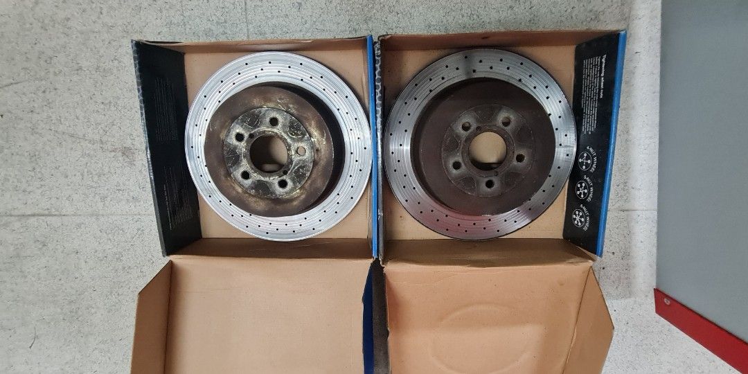 REAR ROTOR FOR SUBARU STI BREMBO, Car Accessories, Accessories on Carousell