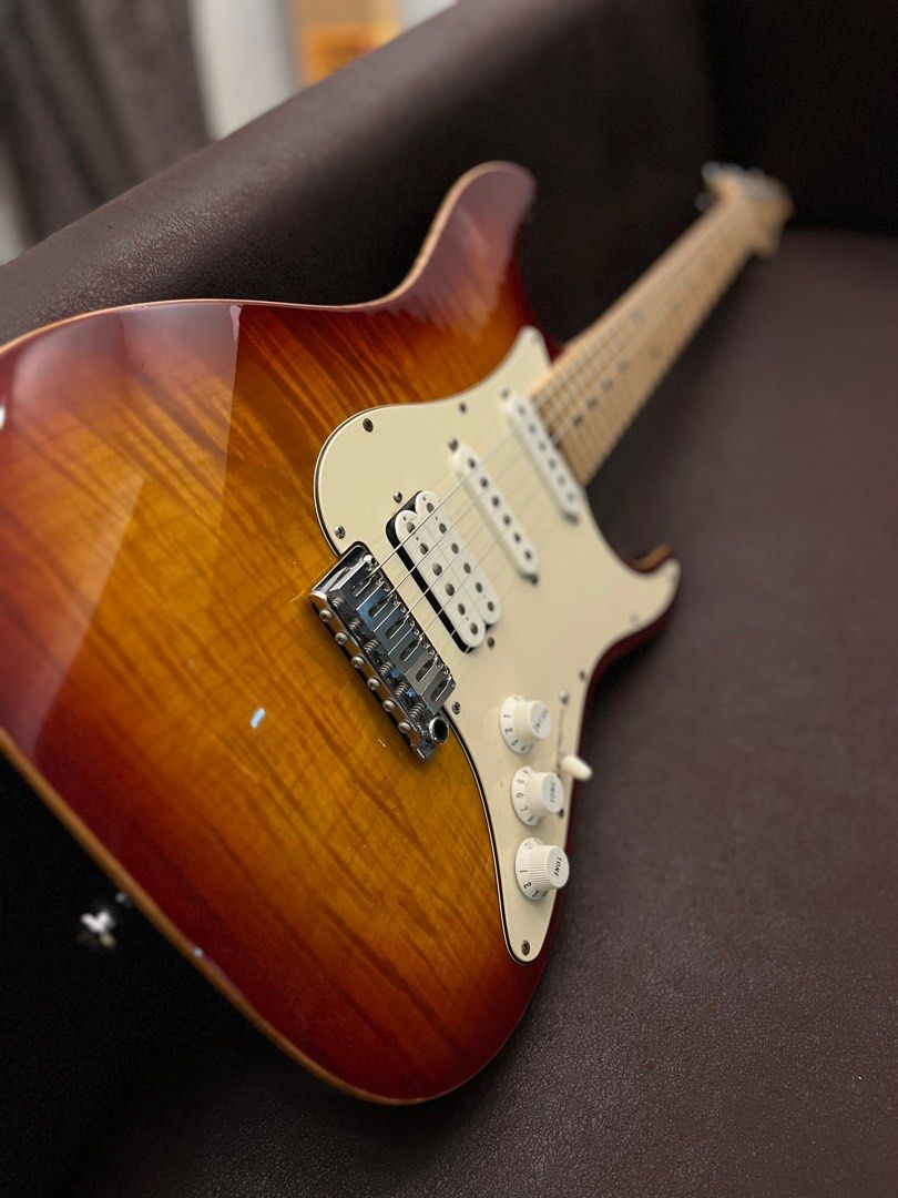Suhr standard pro serries S4, Hobbies & Toys, Music & Media, Musical ...