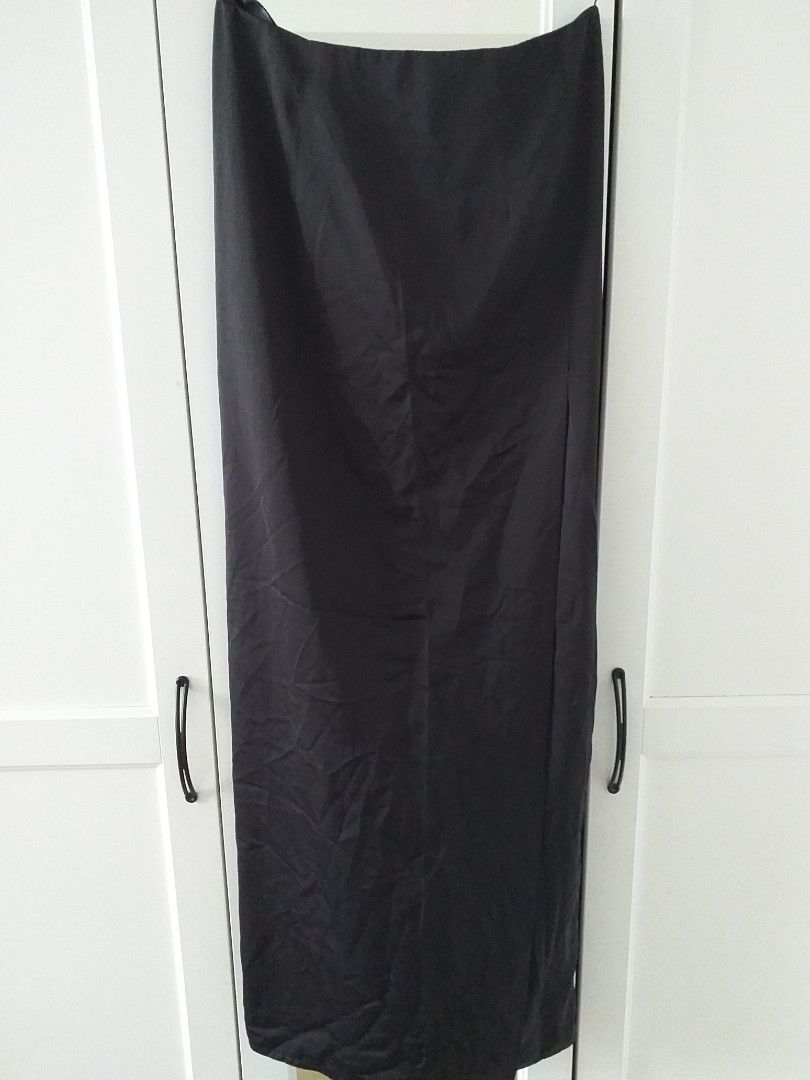 Syamel ernie X sara j black baju kurung modern, Women's Fashion ...