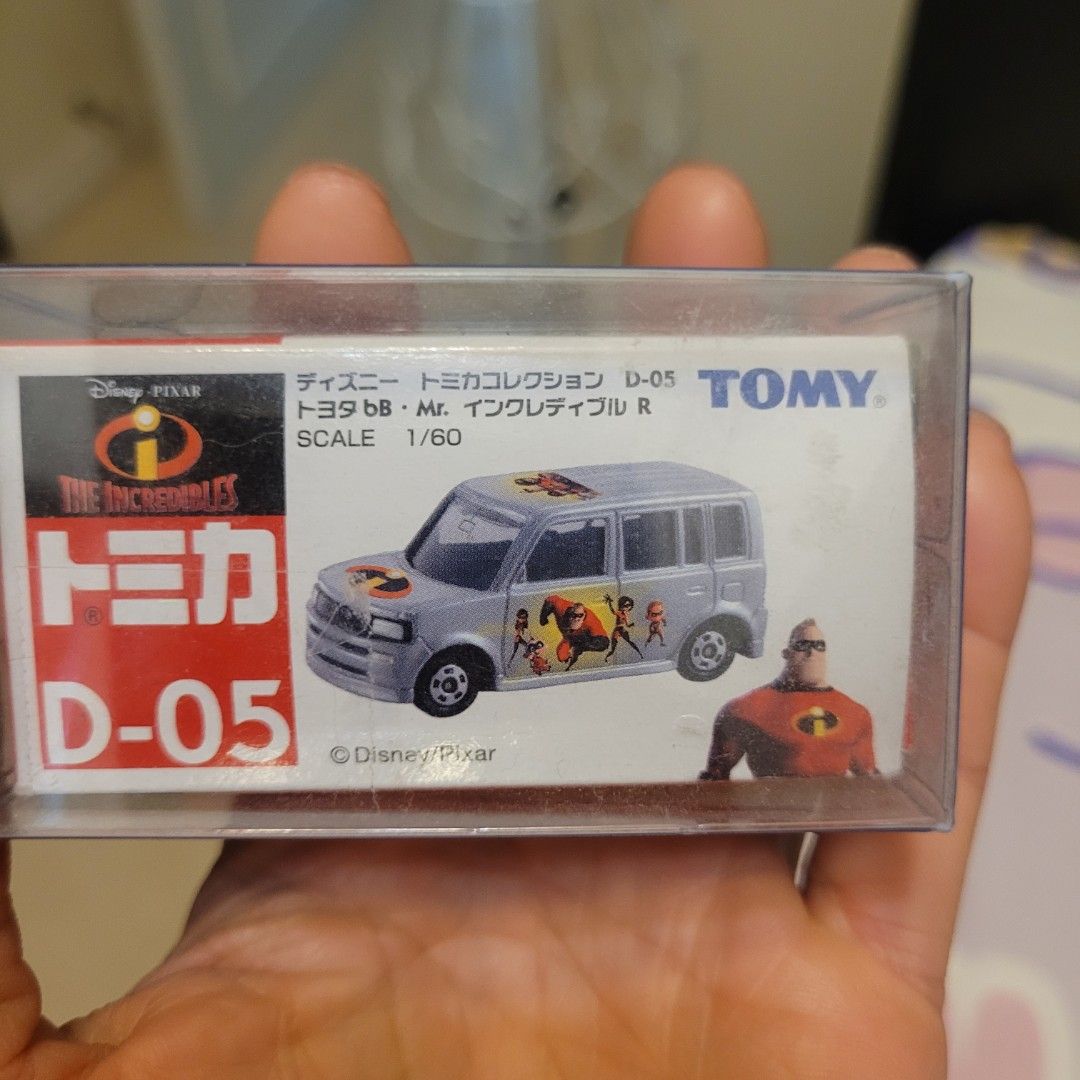 Tomica toyota bb disney pixar, 興趣及遊戲, 玩具 & 遊戲類 - Carousell