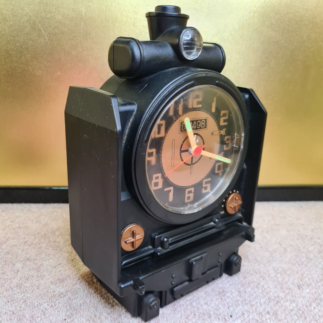 TRAIN ENGINE TABLE DISPLAY CLOCK BY CITIZEN RHYTHM WATCH CO., LTD ...