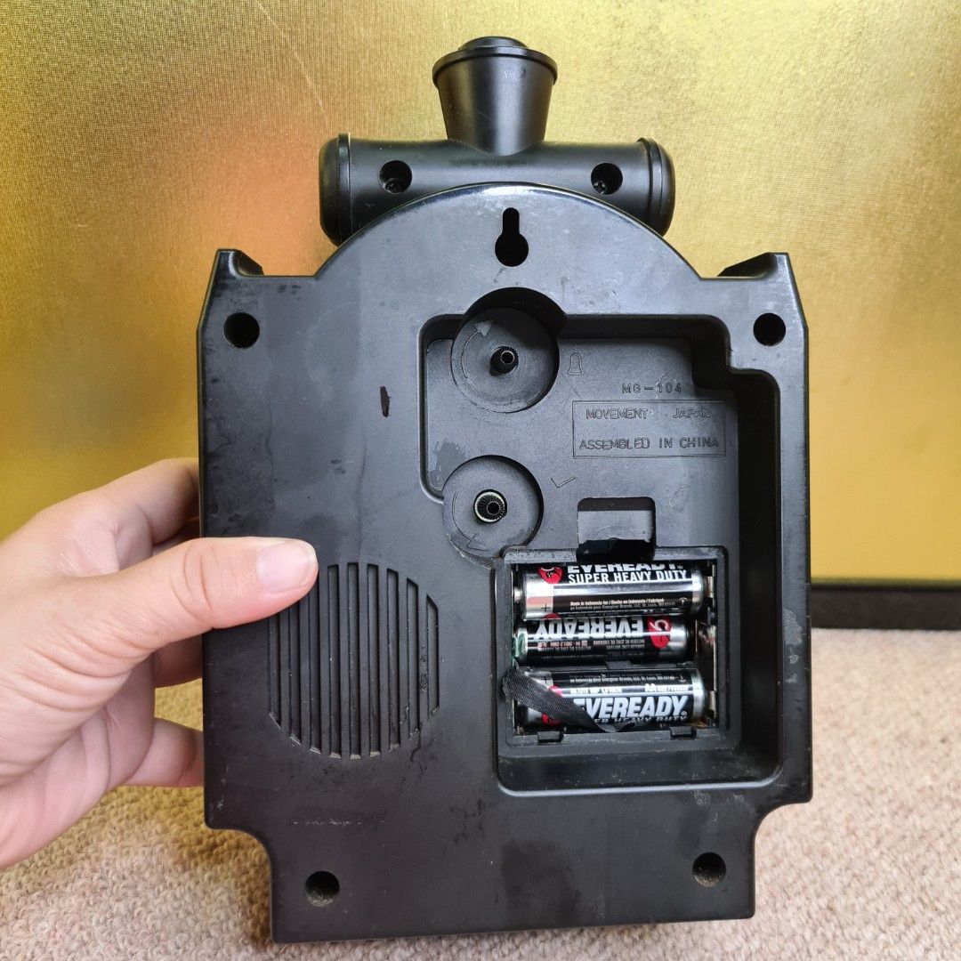 TRAIN ENGINE TABLE DISPLAY CLOCK BY CITIZEN RHYTHM WATCH CO., LTD ...