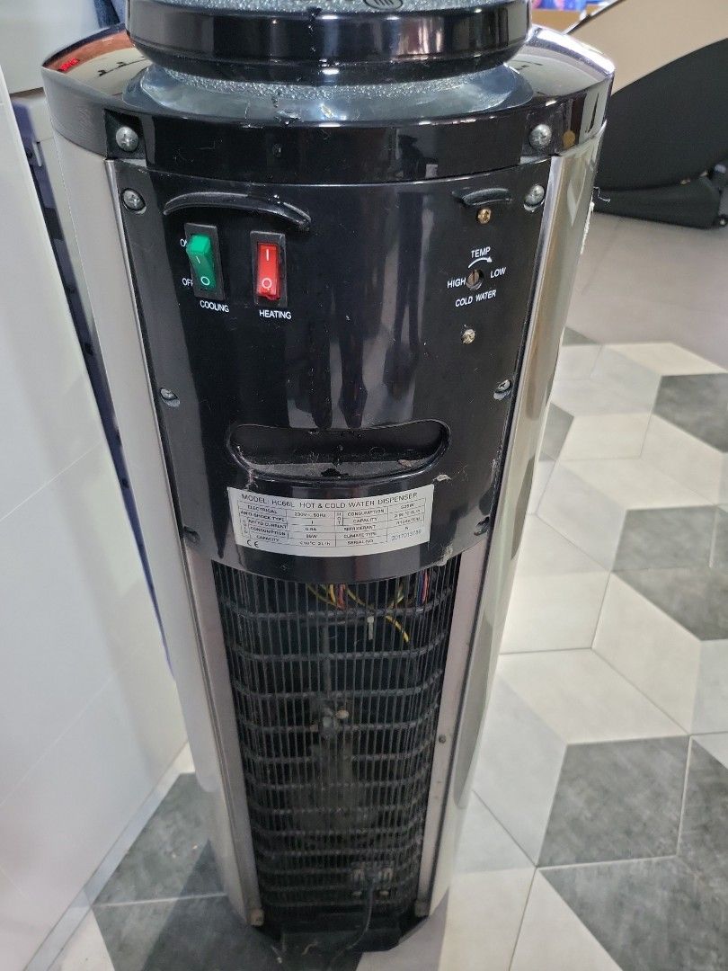 Water dispencer hot/cold, TV & Home Appliances, Other Home Appliances ...