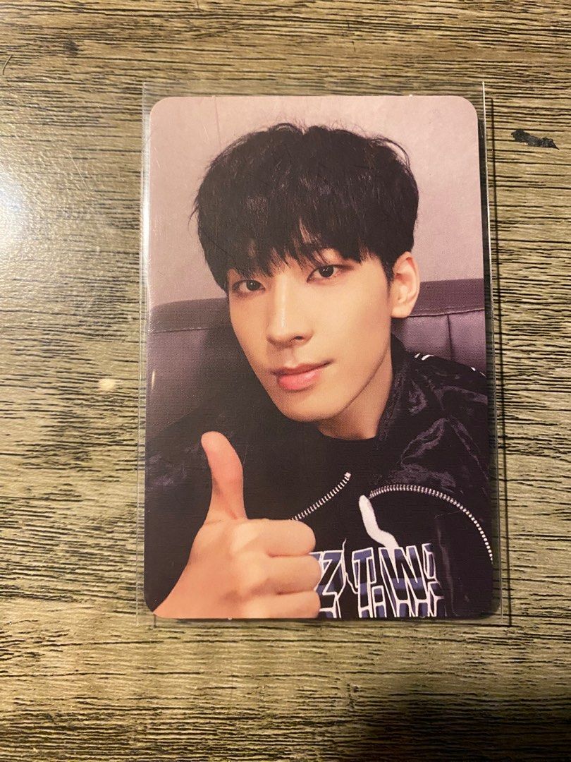 WTS svt seventeen wonwoo directors cut pc photocard , Hobbies & Toys, Memorabilia & Collectibles ...