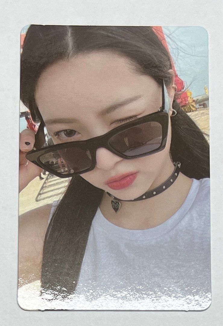 [WTS]Lesserafim antifragile compact album pink unsealed eunchae pc ...