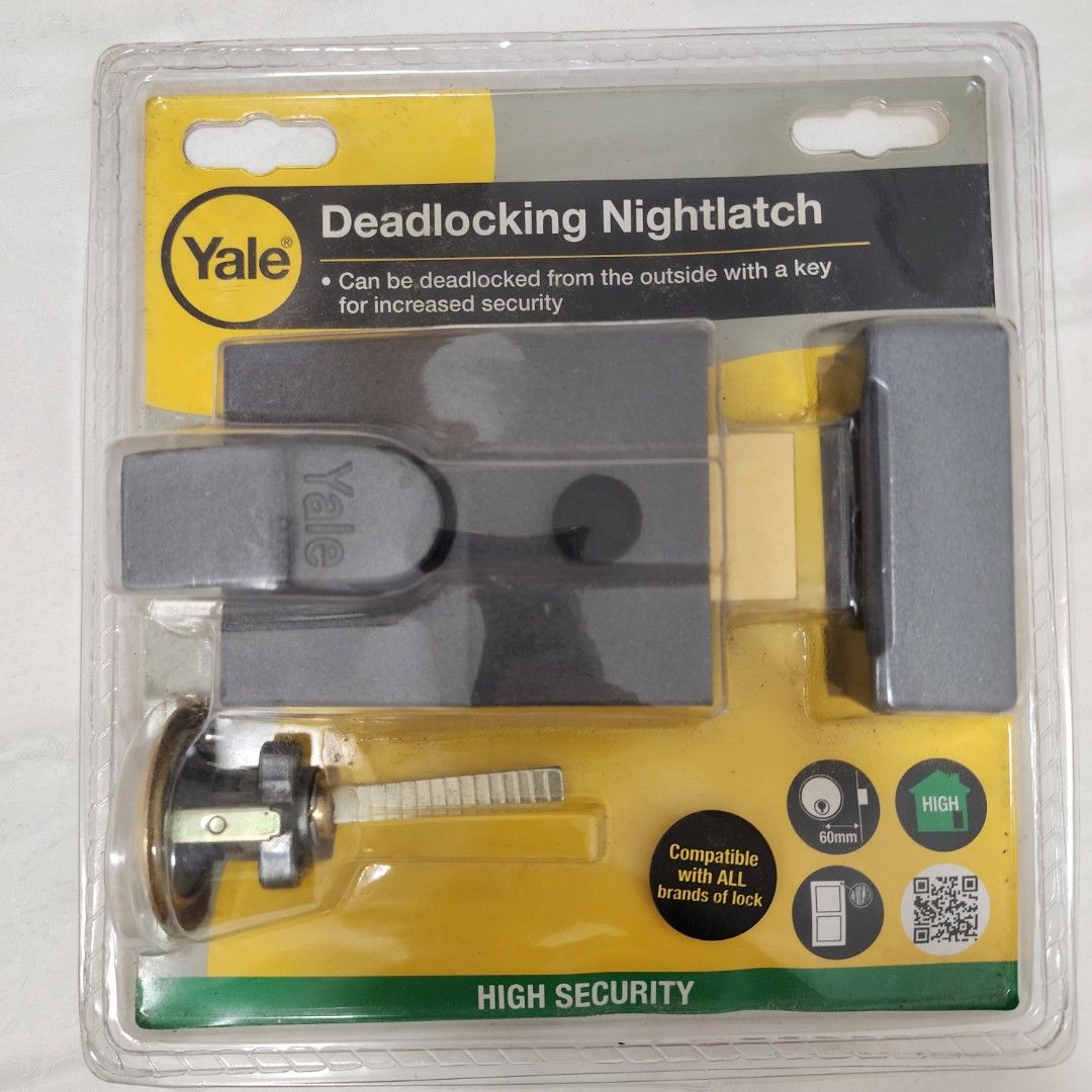 Yale Deadlocking Nightlatch, Furniture & Home Living, Security & Locks ...