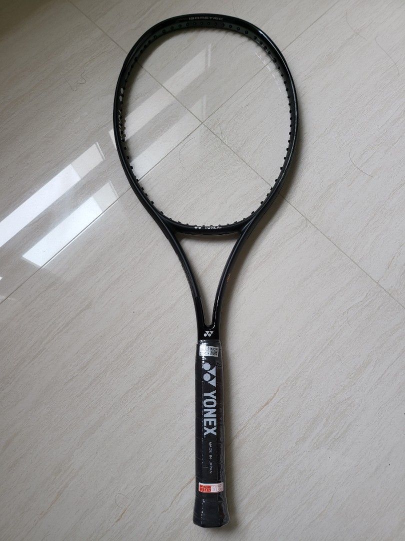 Yonex Regna 98 Version 3, Sports Equipment, Sports & Games, Racket ...