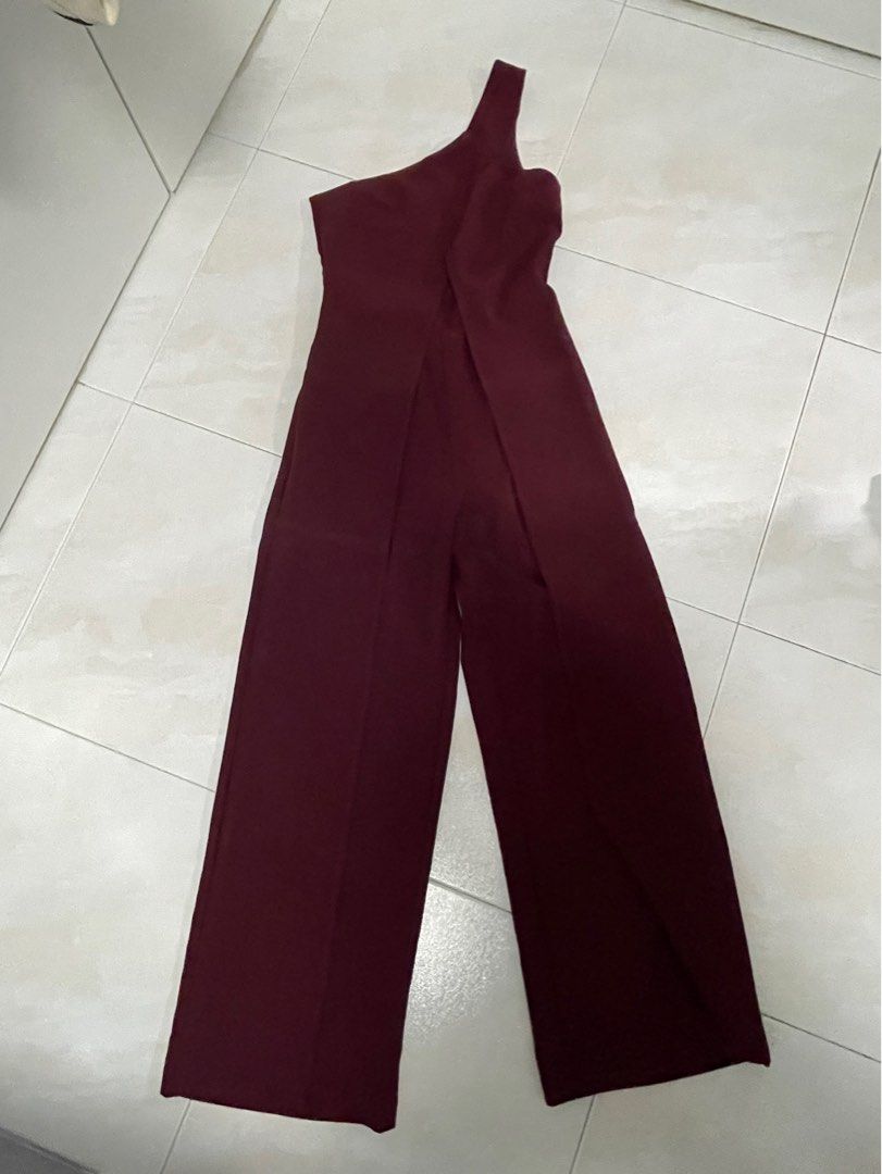 Zalora Maroon Toga Jumpsuit, Women's Fashion, Dresses & Sets, Jumpsuits ...