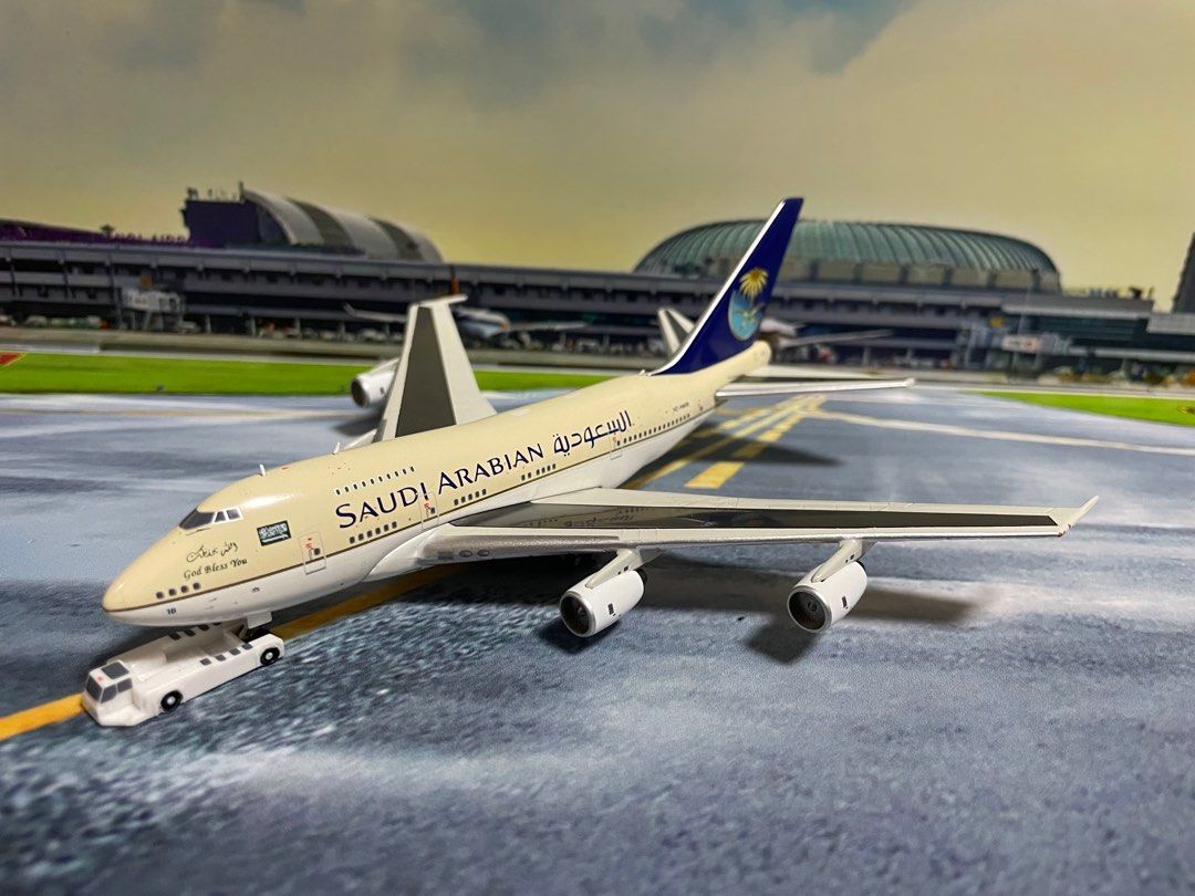 1/400 Saudia B747-SP, Hobbies & Toys, Toys & Games on Carousell