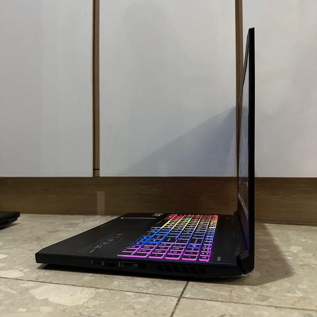 Acer Predator Helios 300|RTX 3070 8GB|8-Core i7 10870H|15.6 Inch 300Hz ...