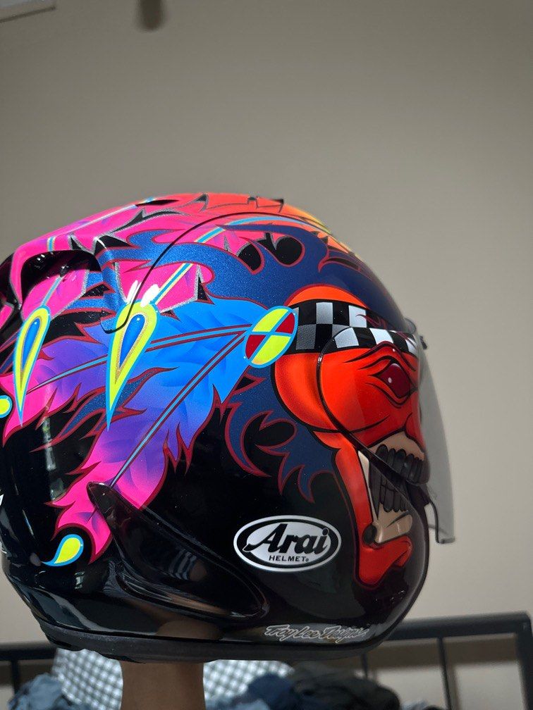 Arai Ram 4 Scott Russell, Motorcycles, Motorcycle Accessories on Carousell
