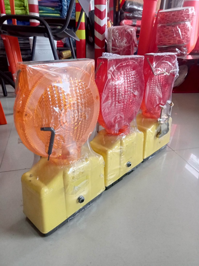 Big Solar Blinker Light for Barrier, Commercial & Industrial ...