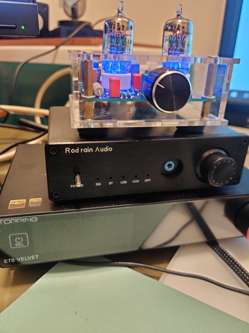 Bluetooth LDAC Hi-Res DAC and tube Preamp combo set, Audio, Other Audio ...