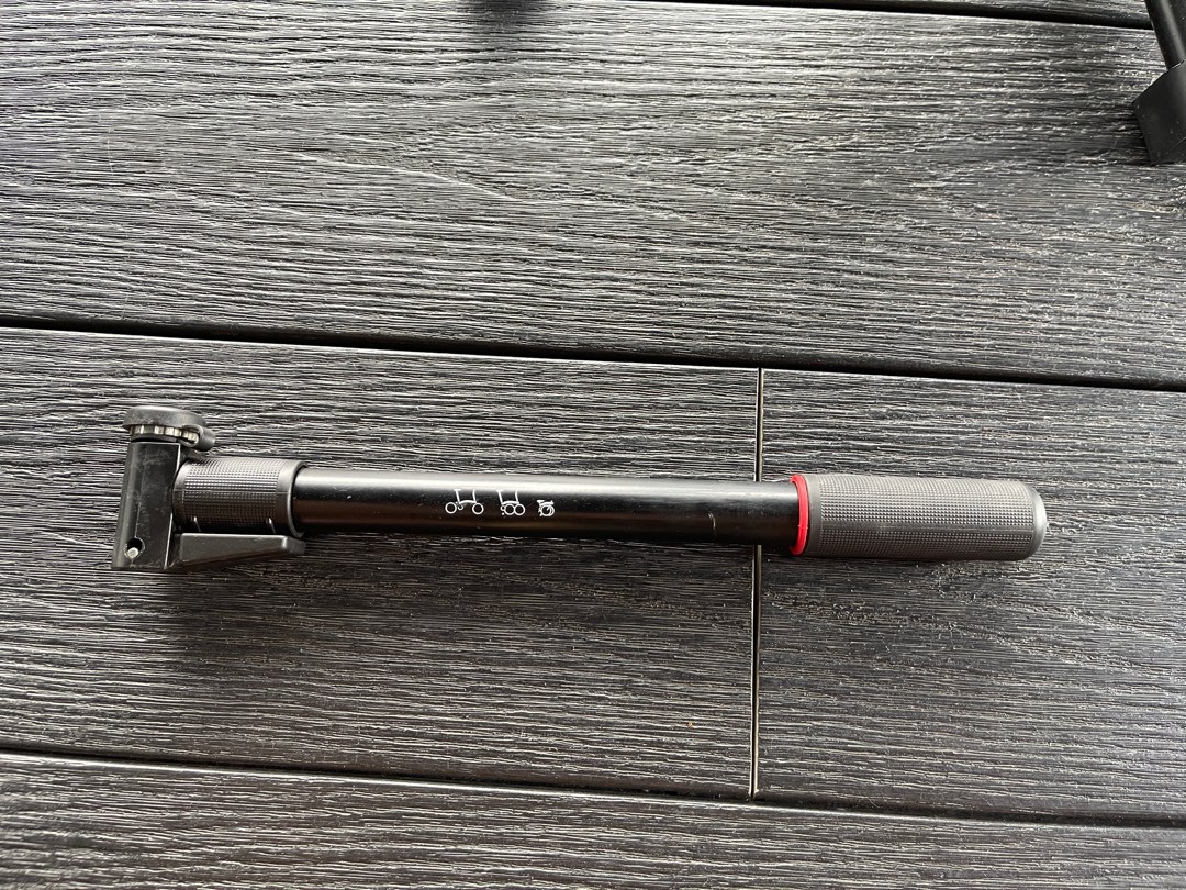Brompton lezyne pump, Sports Equipment, Bicycles & Parts, Parts ...