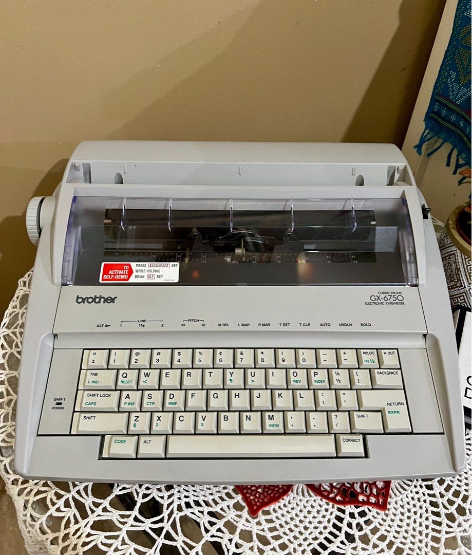 BROTHER Electronic Typewriter ( Correctronic GX-6750), Computers & Tech ...