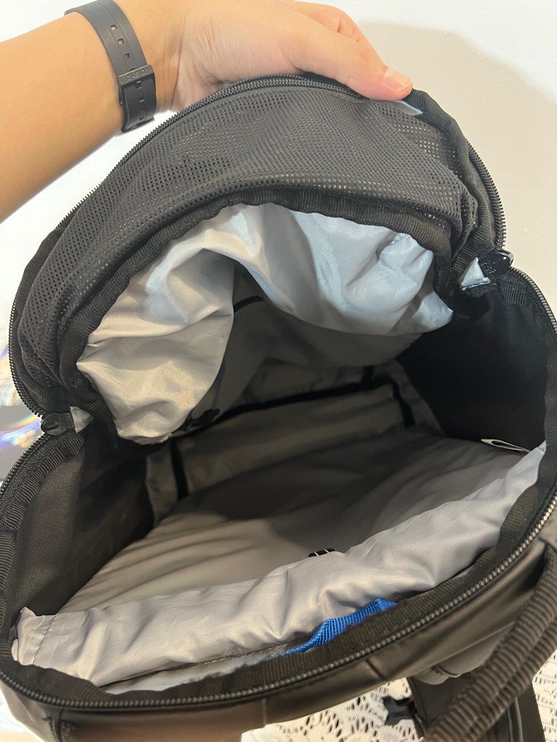 Camelback M.U.L.E Commute 22 Cordura Backpack, Men's Fashion, Bags ...