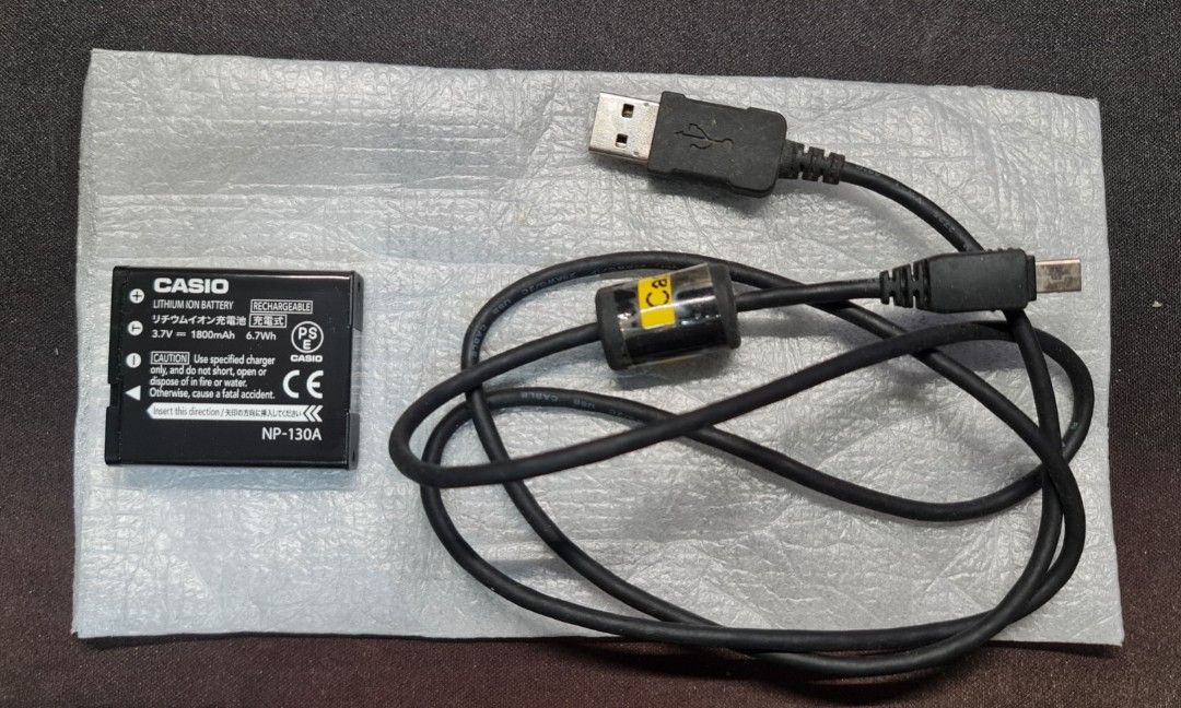 Casio Exilim exzr 1000 beauty Flip lcd camera, Photography, Cameras on ...