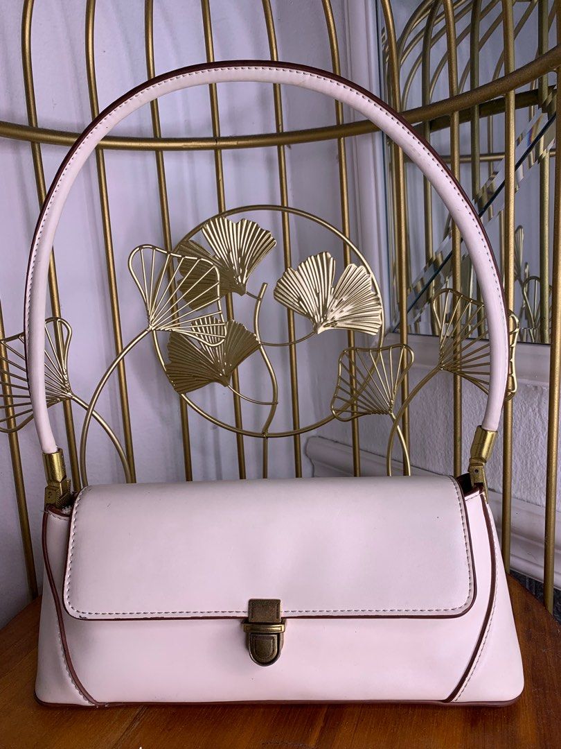 Chennai & karina shoulder bag, Women's Fashion, Bags & Wallets ...