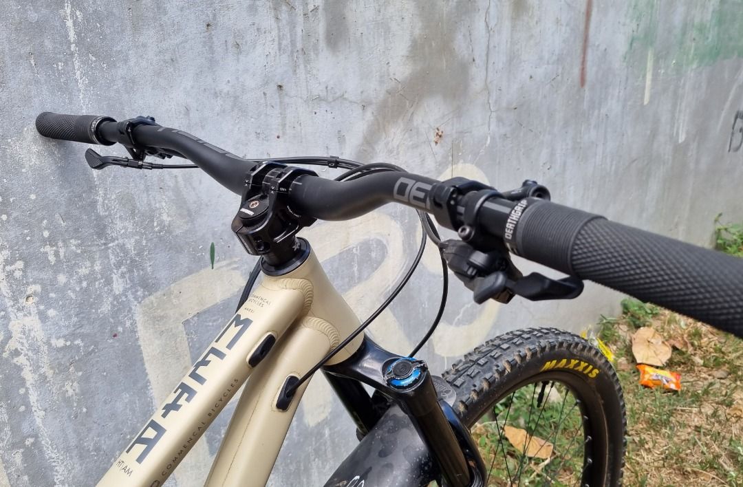 Commencal Meta HT | AM | 27.5/29 | Medium | Sand | REPRICED!, Sports ...