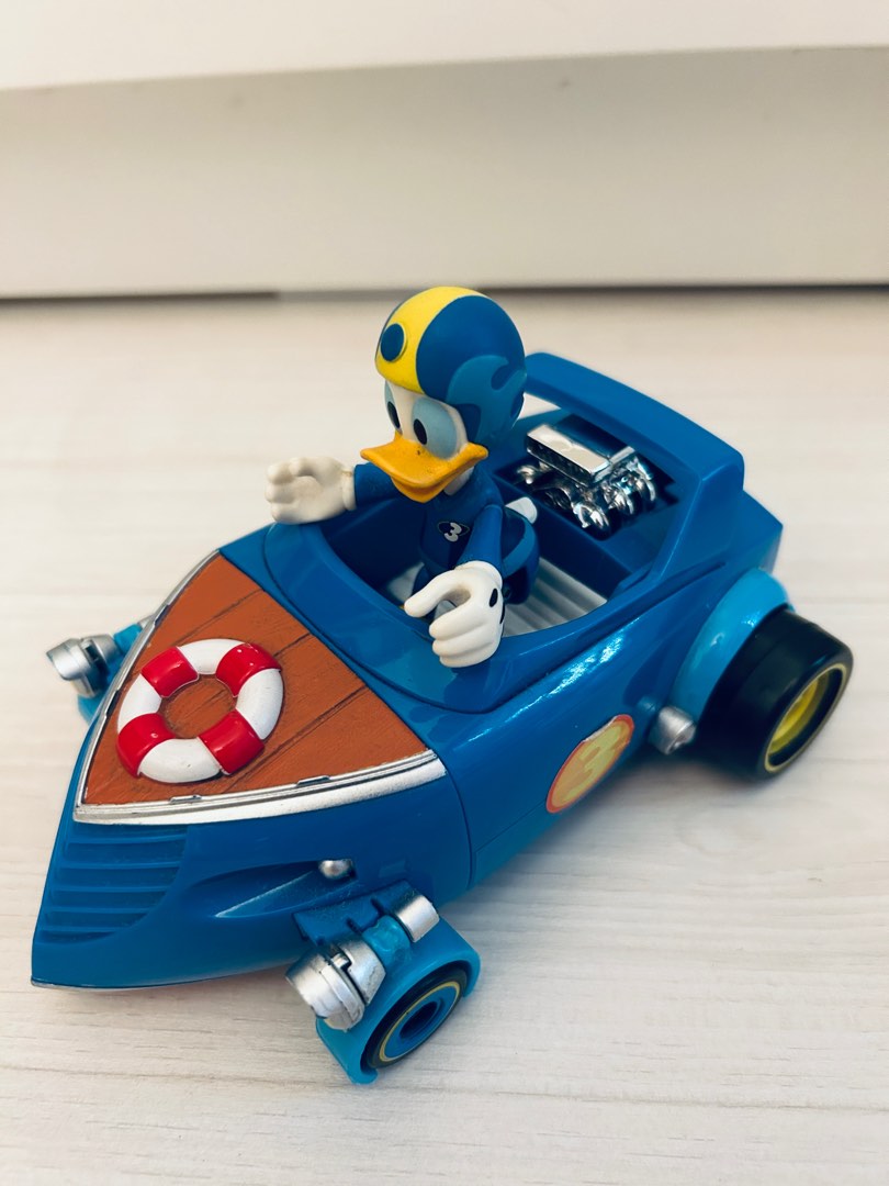Donald Duck in convertible car to boat., Hobbies & Toys, Toys & Games ...
