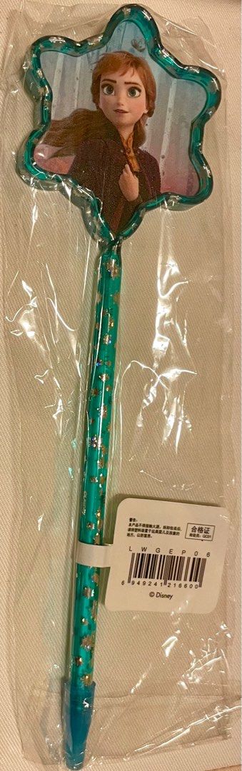 Elsa & Anna pen, Hobbies & Toys, Stationery & Craft, Other Stationery ...